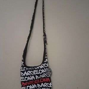 Robin Ruth | Bags | Barcelona Shoulder Bag | Poshmark